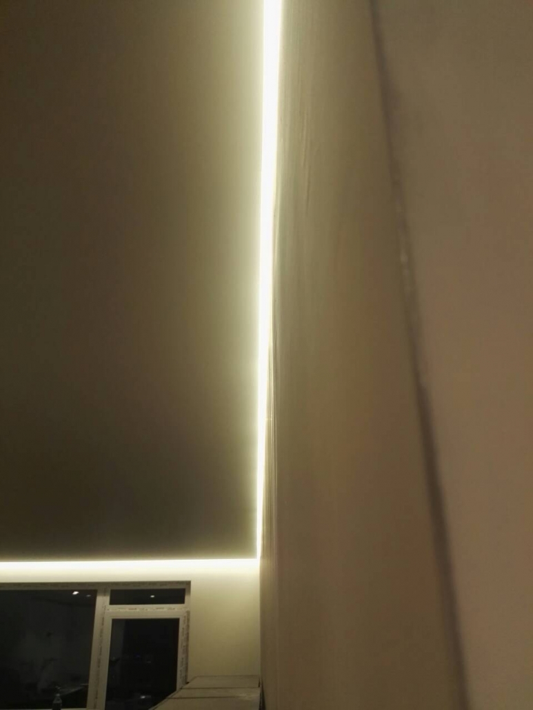 Sieniniai LED profiliai - Modernios lubos